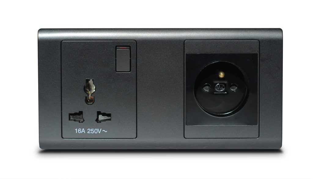 Combination Socket 16A Universal + French 2P+T Graphite R-Series MK ...
